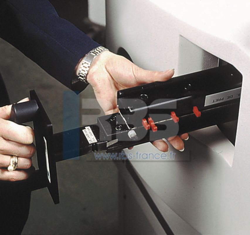 DocuPunch MK II | Perforeuse multifonction industrielle automatique