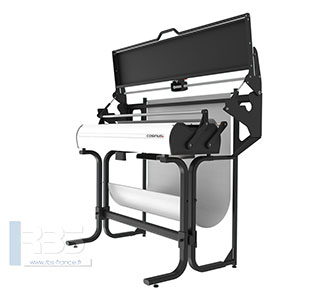 Cosinus est une plieuse-coupeuse de plan avec module de coupe